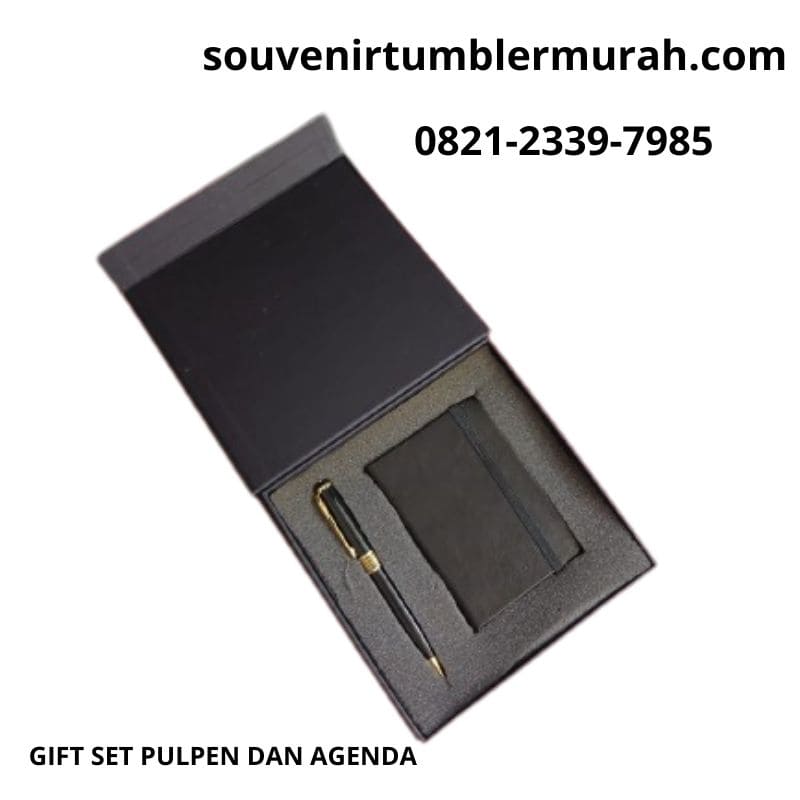Souvenir Wisuda Unik Terdekat: Gift Set Isi Pulpen dan Agenda